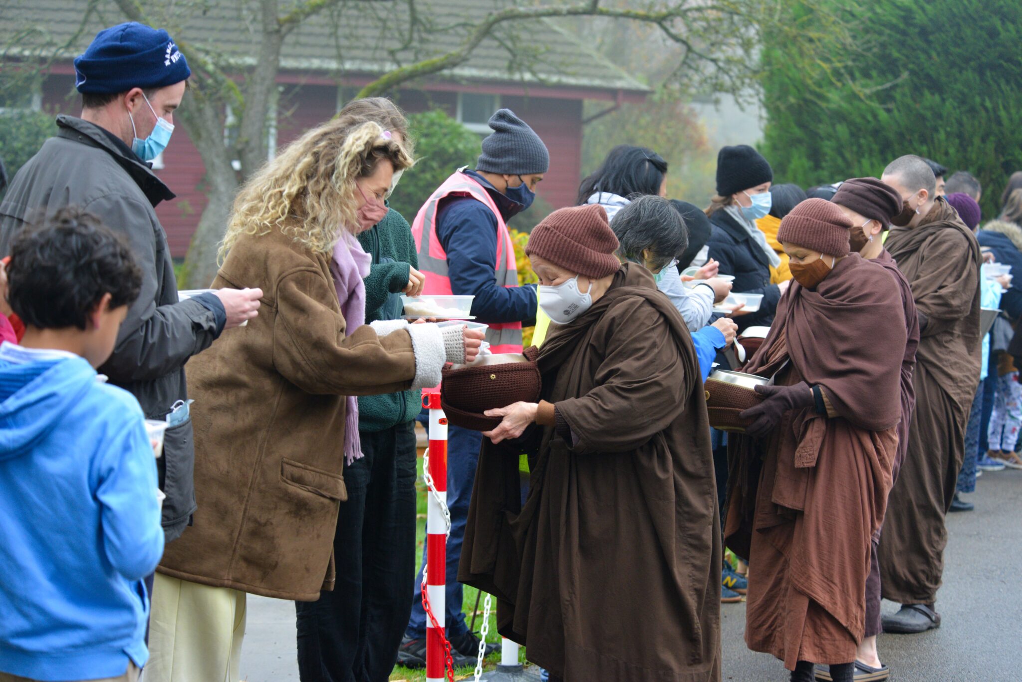 Female Monastic Community - Amaravati Buddhist Monastery