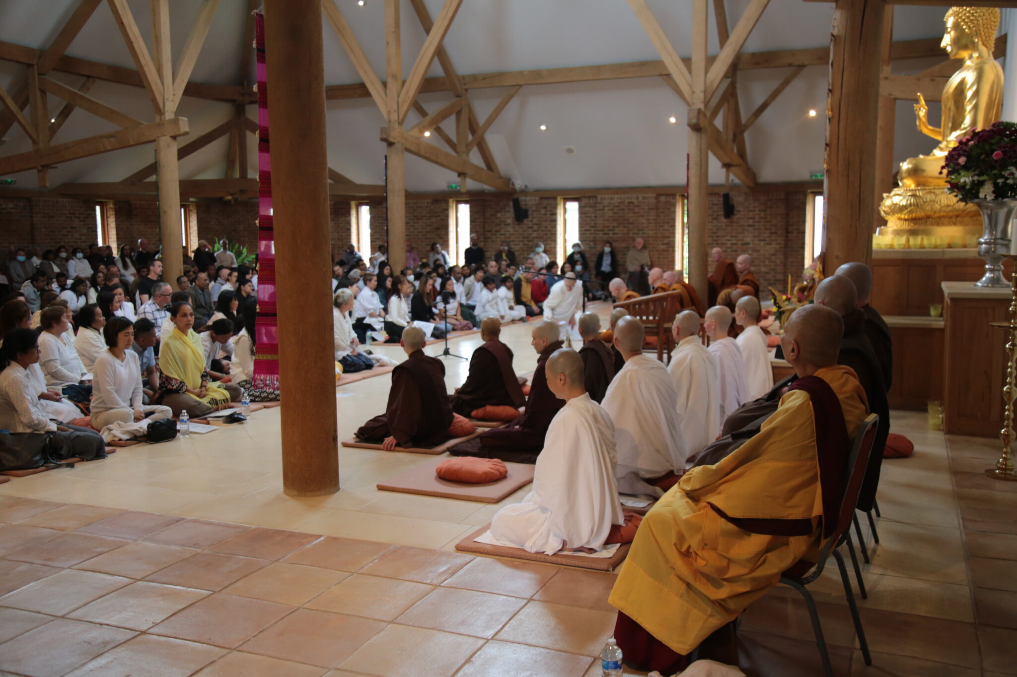 Amaravati Buddhist Monastery | UK | Thai Forest Tradition of Ajahn Chah